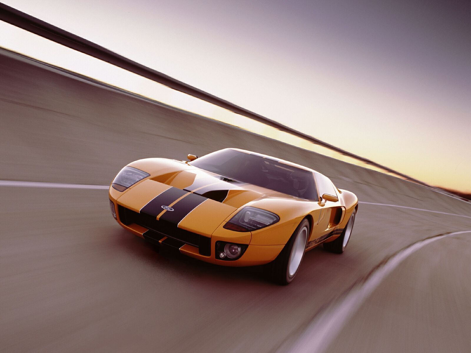 The Story Behind the Ford GT40 Concept Shows How Far Ford Had to Go To ...