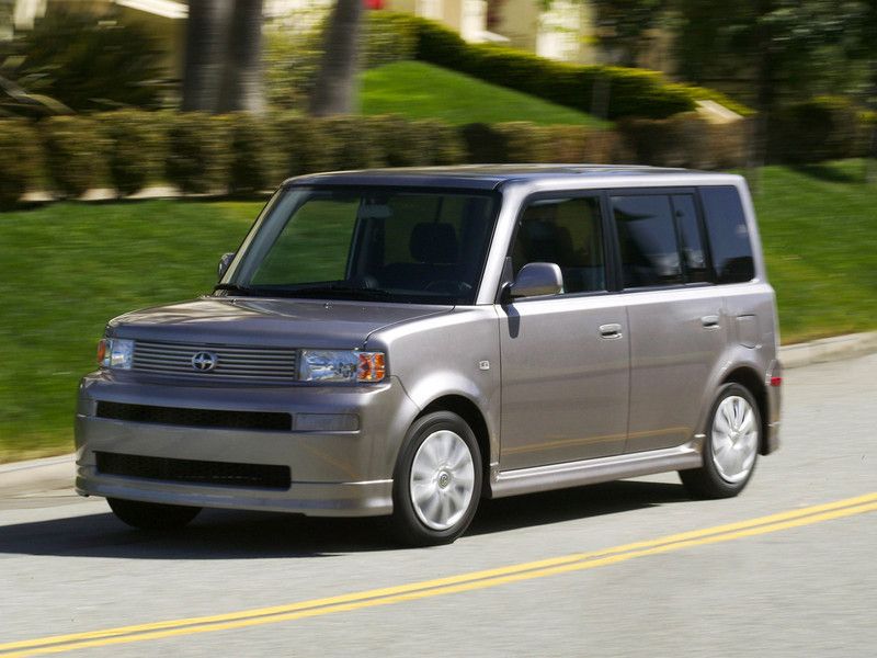 2004 Scion xB Series 1.0