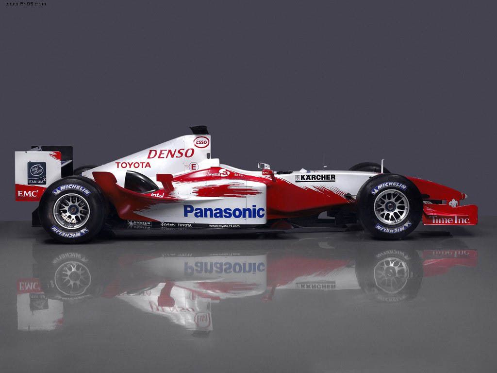 2004 Toyota TF104