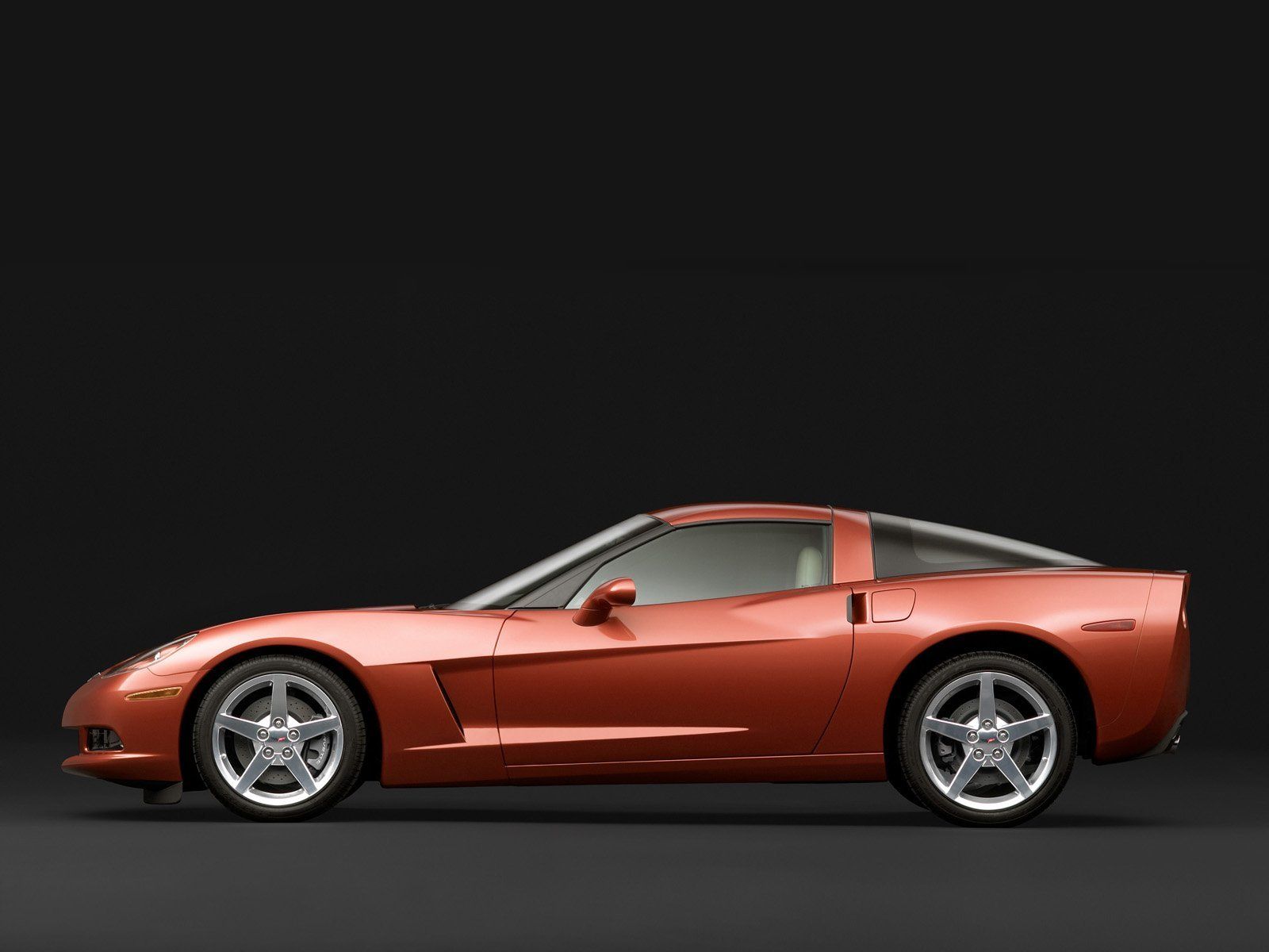 Chevrolet Corvette C6 - Performance, Price, and Photos