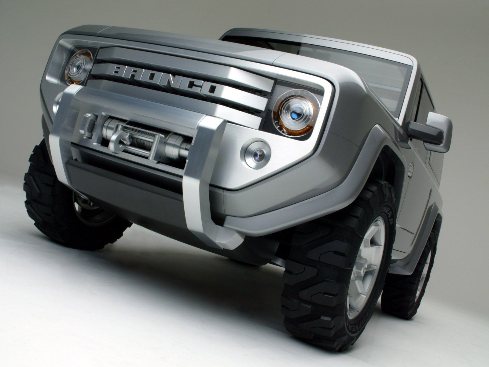 2005 Ford Bronco