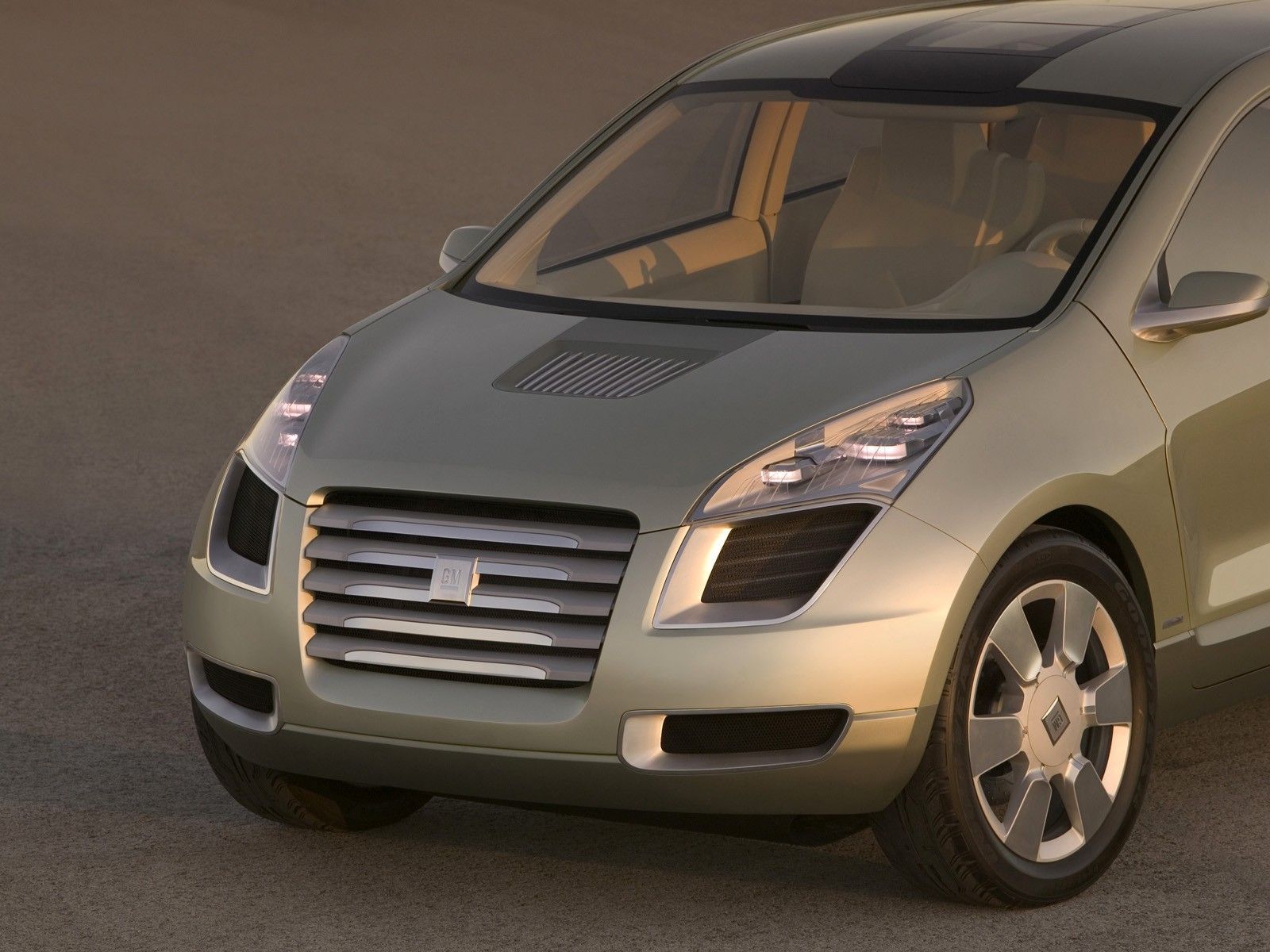 2005 GMC Sequel