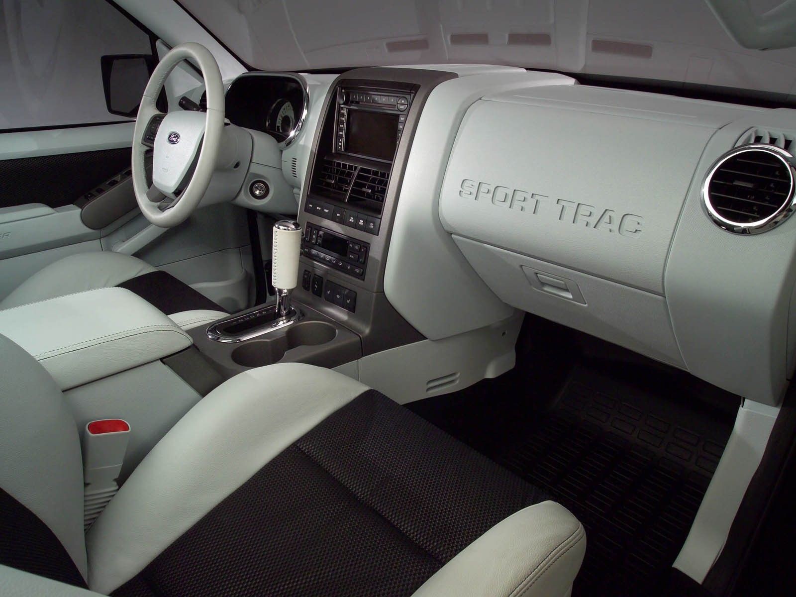 2006 Ford Explorer Sport Trac