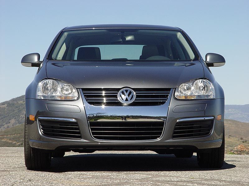 2006 Volkswagen Jetta TDI - roomier, powerful and quieter