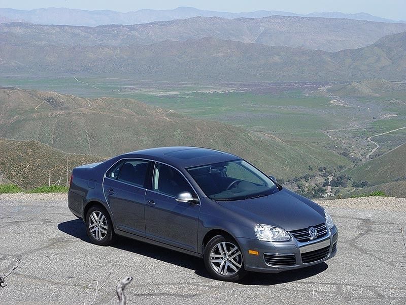 2006 Volkswagen Jetta TDI - roomier, powerful and quieter