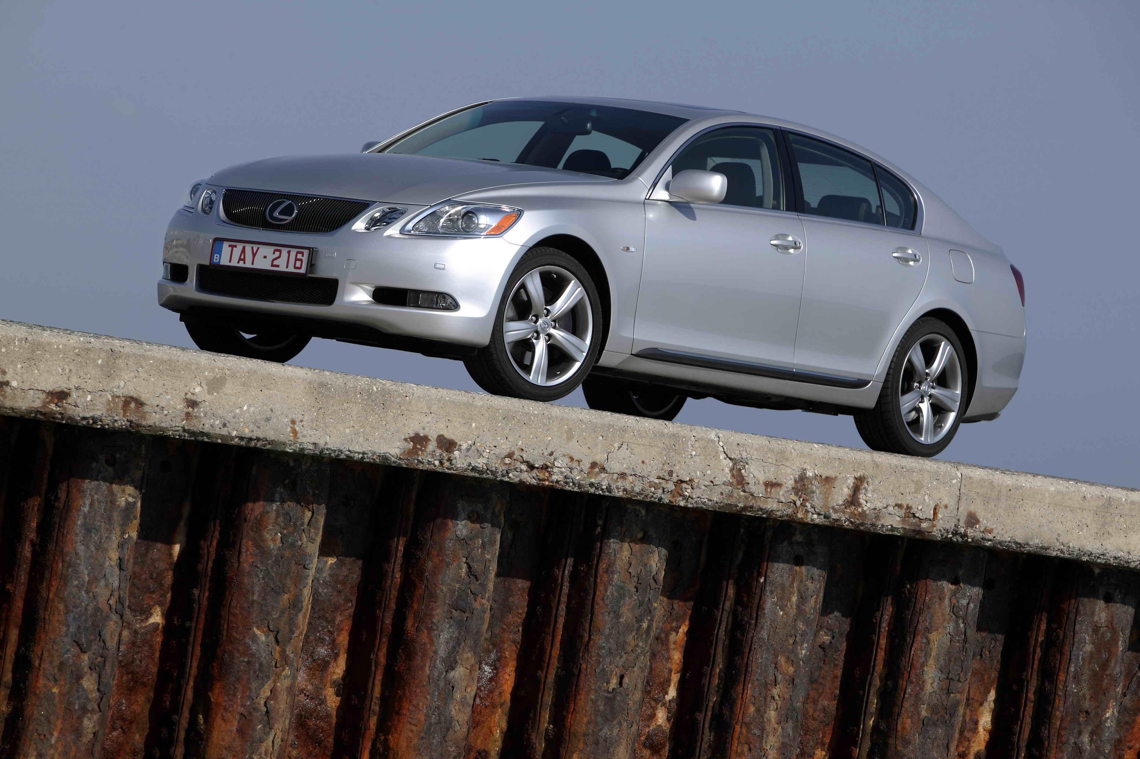 2007 Lexus GS 450h: Full Hybrid Technology