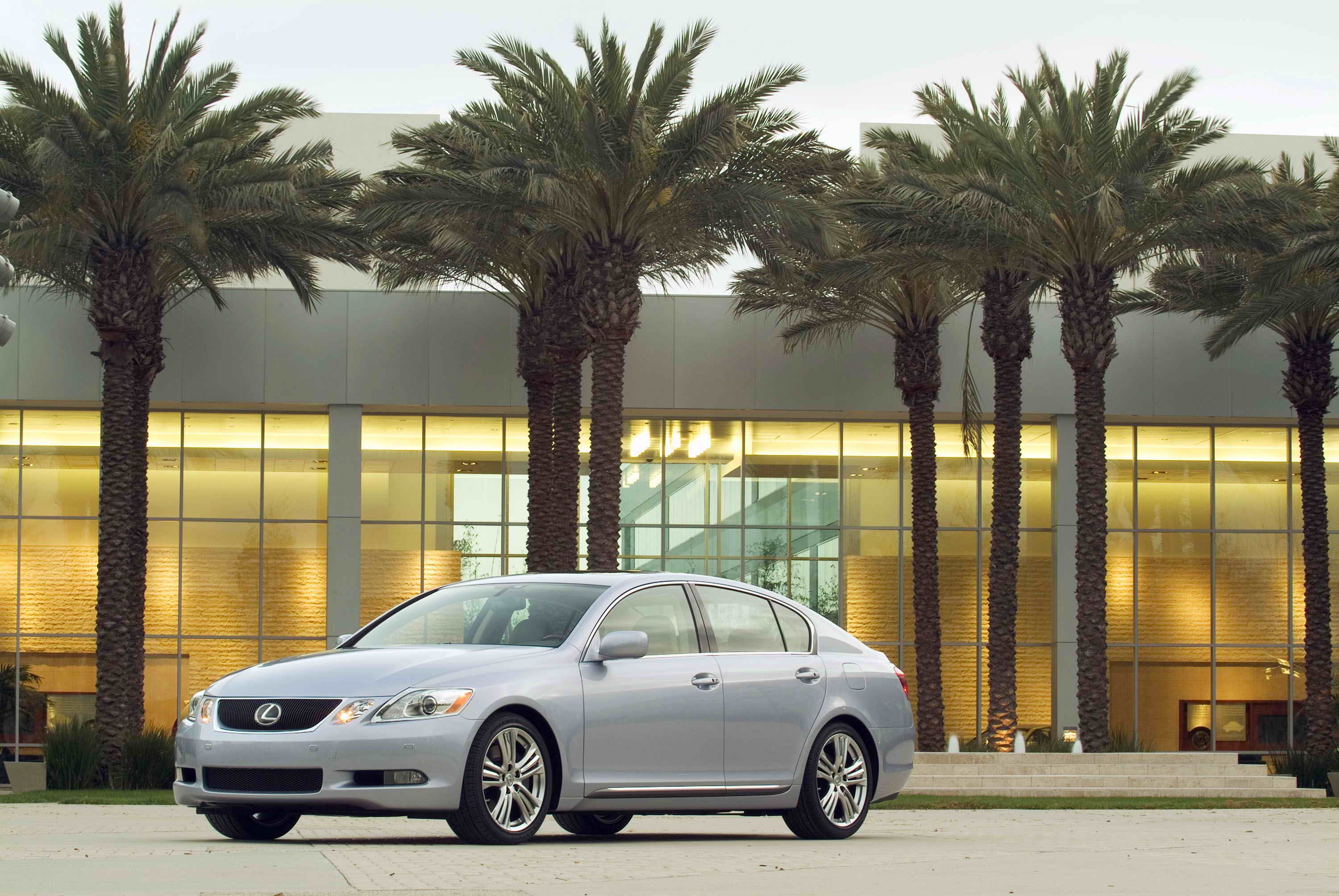 2007 Lexus GS 450h: Full Hybrid Technology