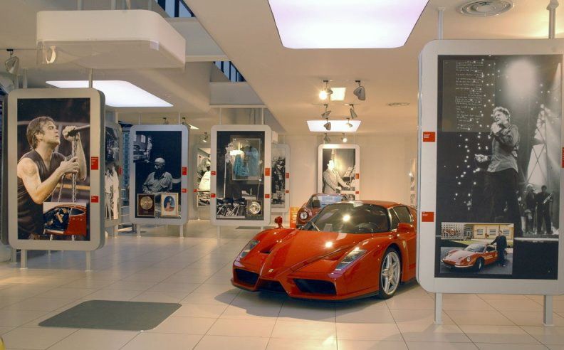 Music stars and supercars - Ferrari and the music