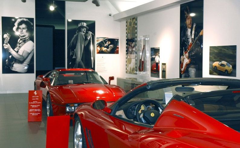 Music stars and supercars - Ferrari and the music
