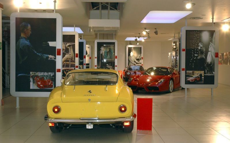 Music stars and supercars - Ferrari and the music