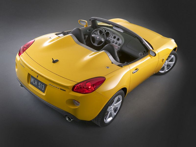 GM just had roadster triplets: Pontiac Solstice, Saturn Sky, Opel GT