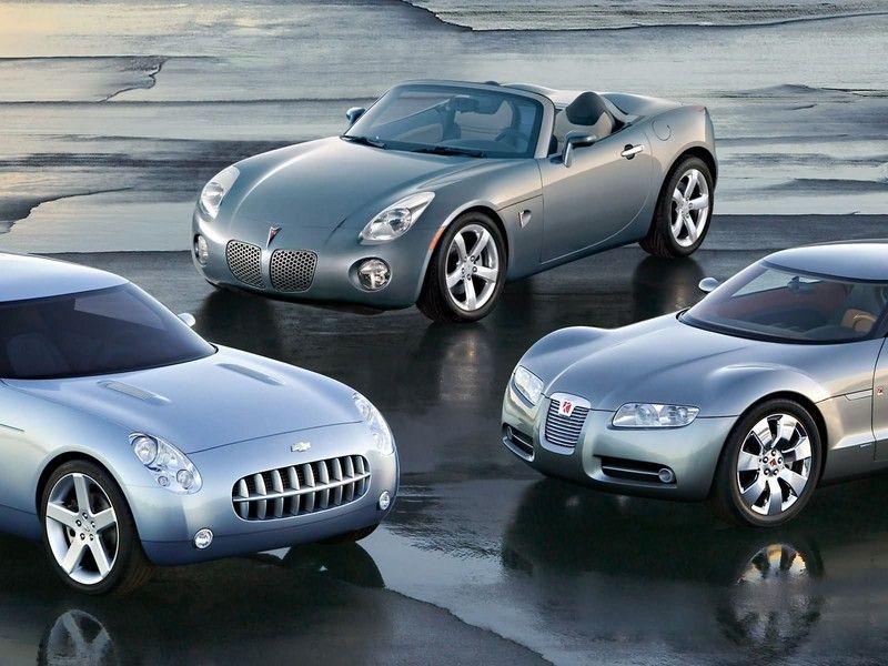 GM just had roadster triplets: Pontiac Solstice, Saturn Sky, Opel GT