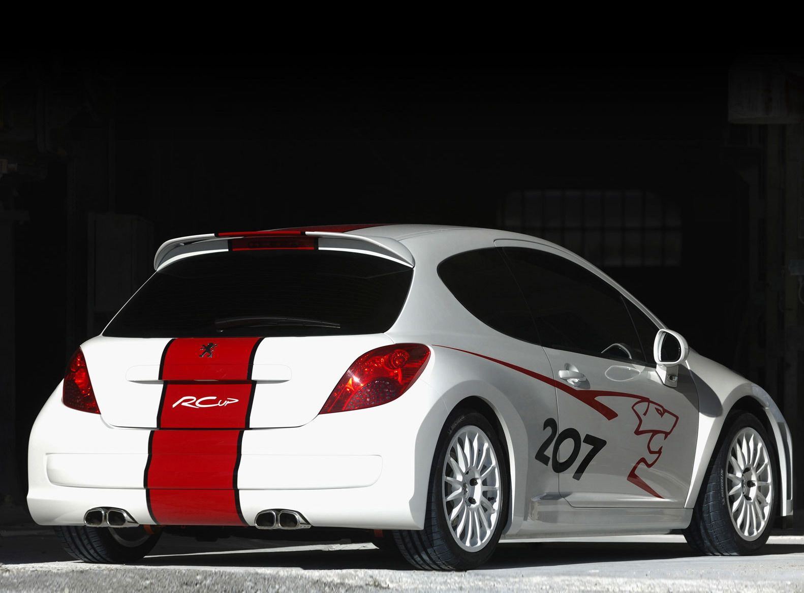 2007 Peugeot 207 Super 2000