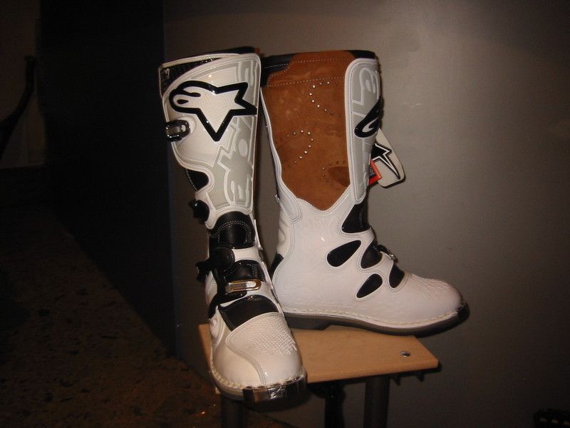 Alpinestars Tech 8