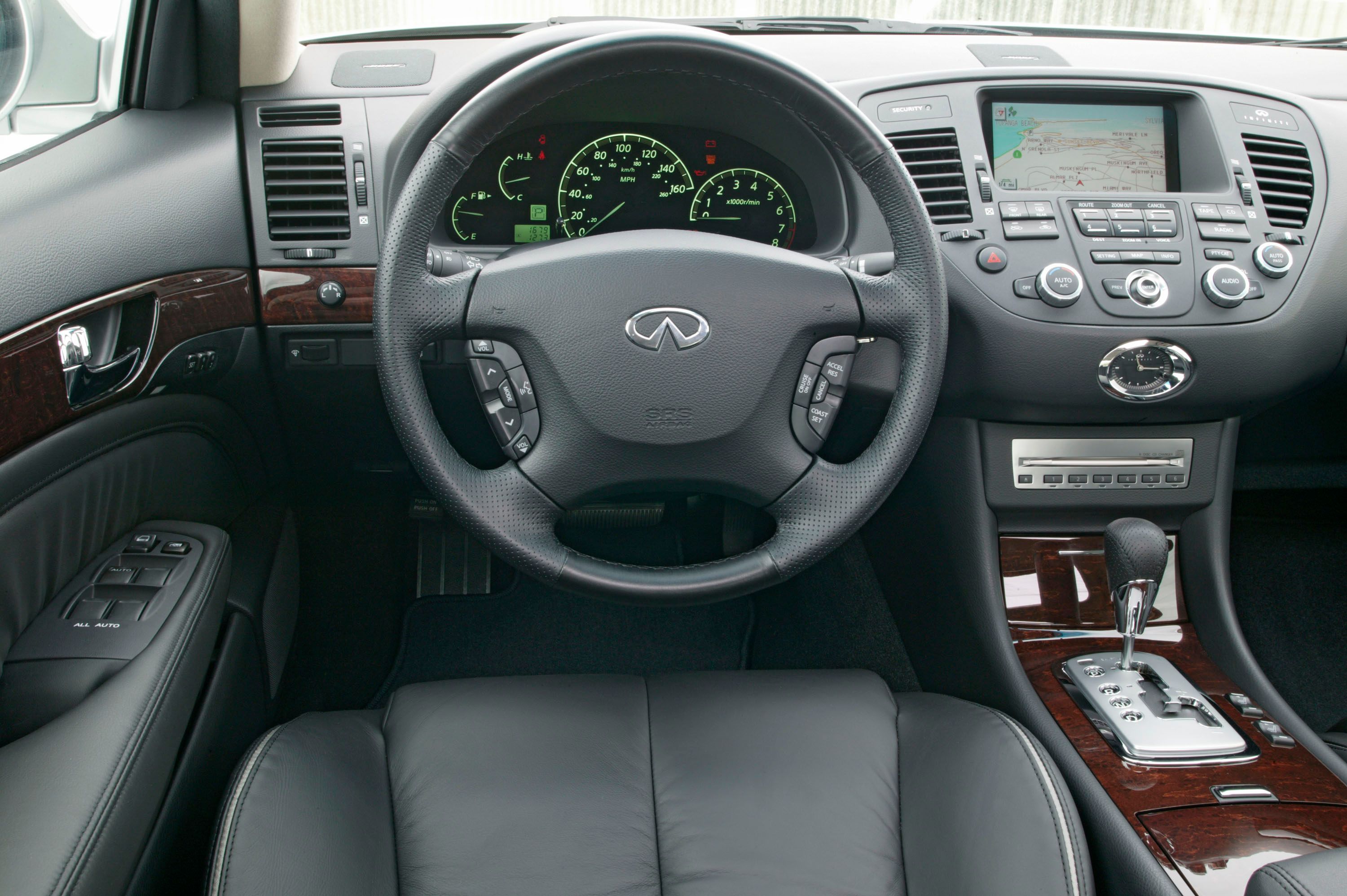 2006 Infiniti Q45