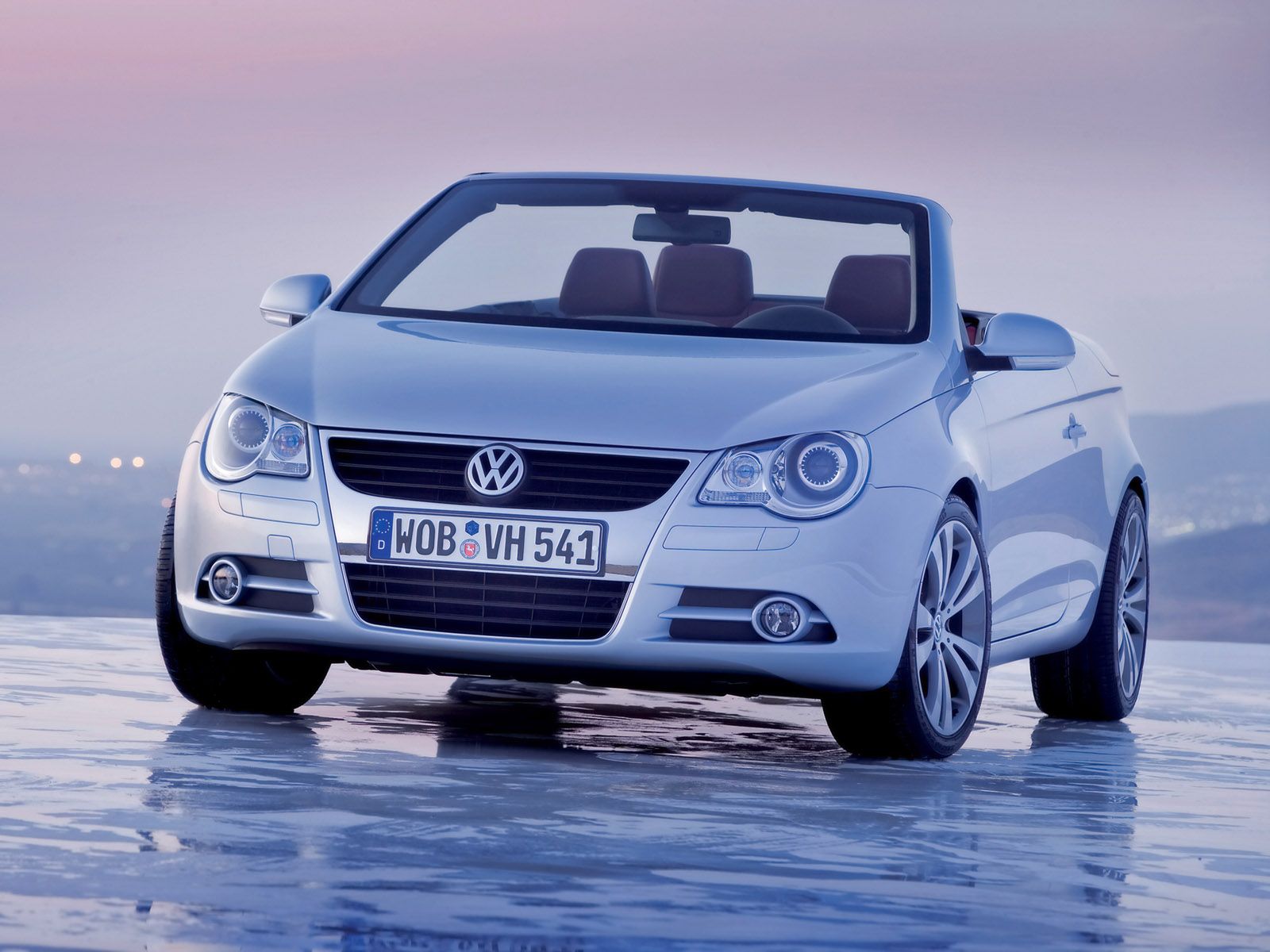 Volkswagen Eos - Best Convertible