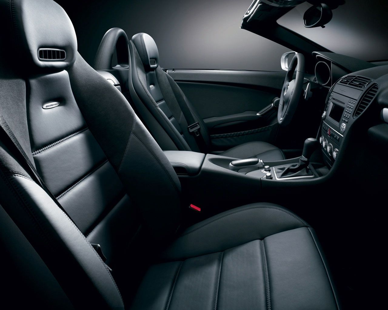 Mercedes SLK 55 AMG - first official images