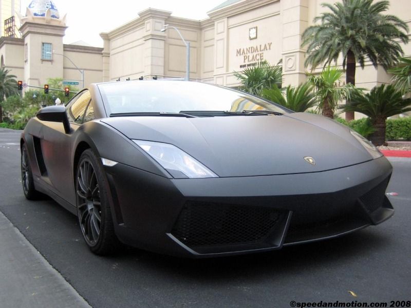 Matte-Black Gallardo LP560-4 in Vegas