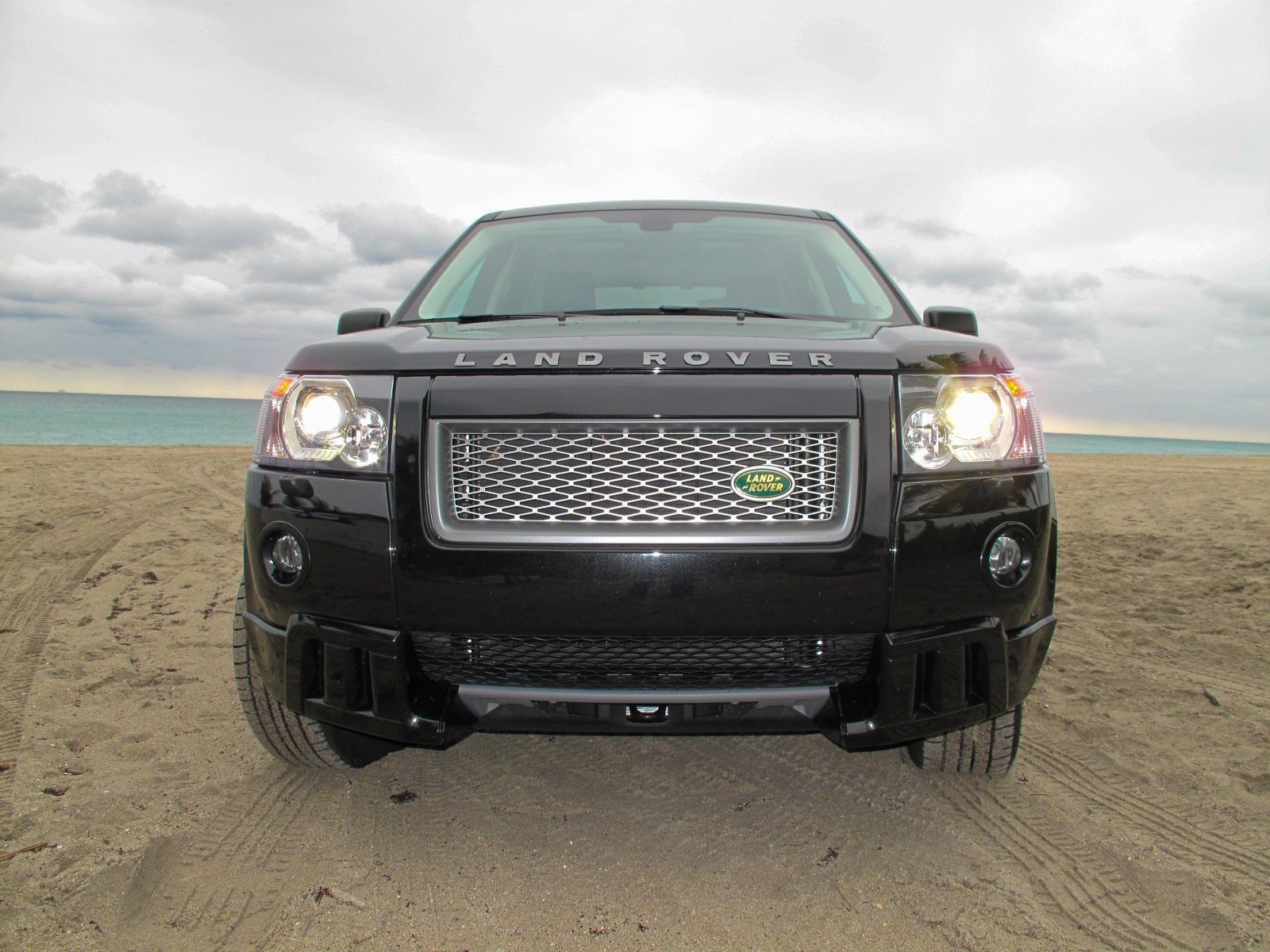 2009 Land Rover LR2 HSE