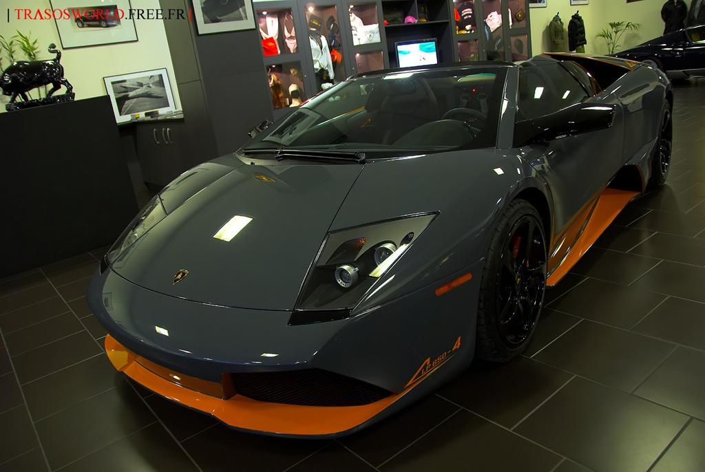 Murcielago LP650-4 Roadster - real-life photos