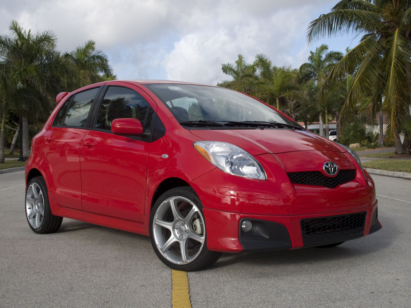 2009 Toyota Yaris S