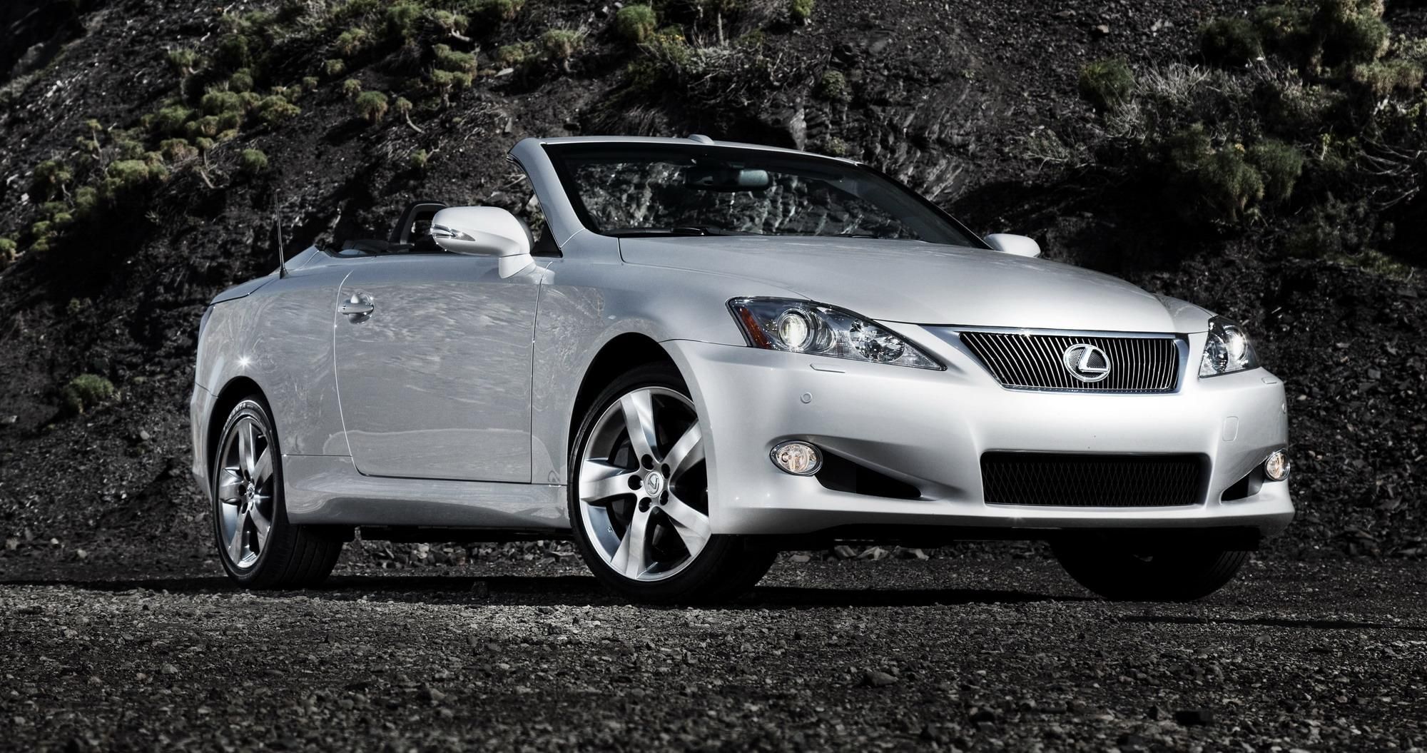 Lexus IS-C on sale in June