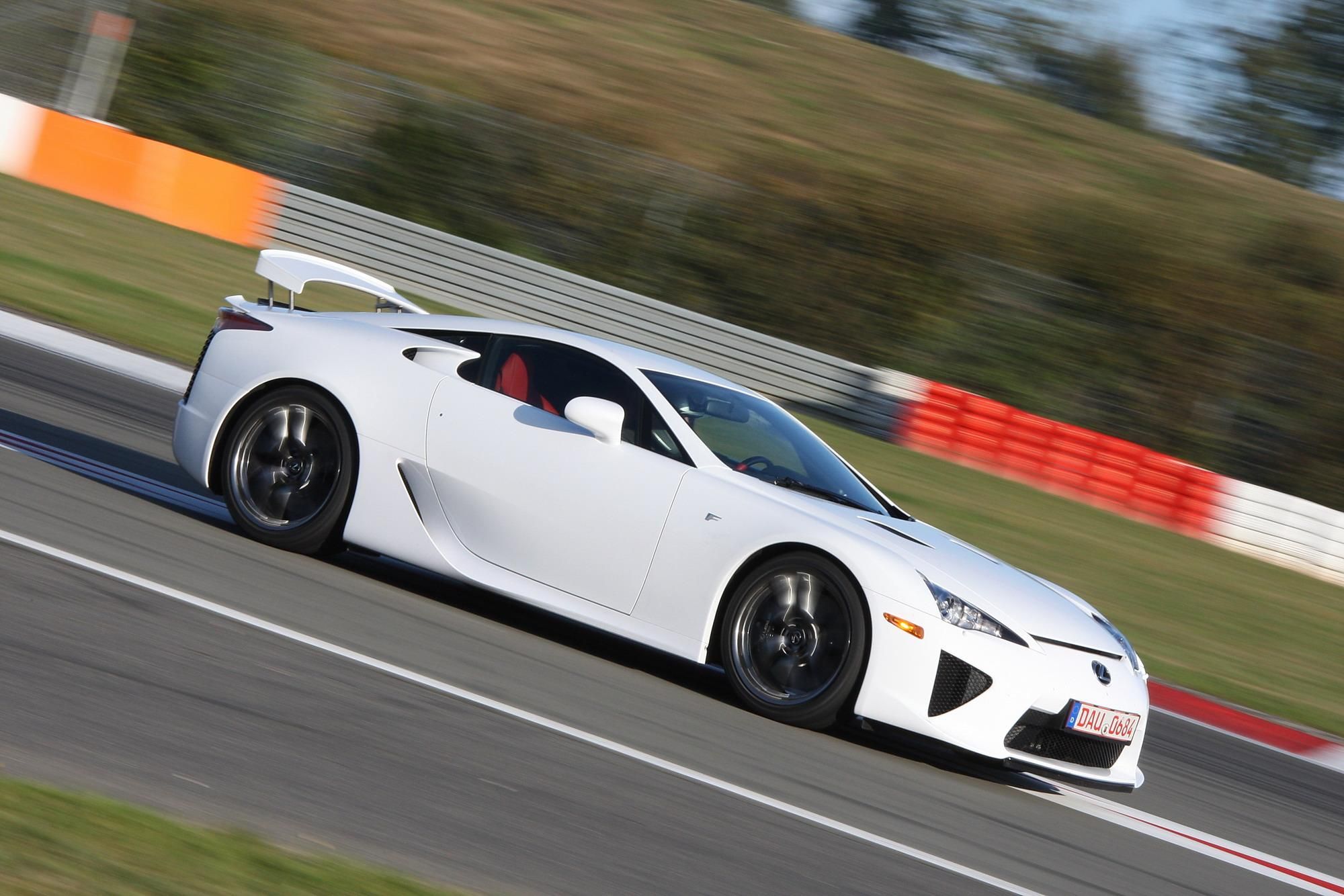 10 Fun Facts About The Lexus LFA