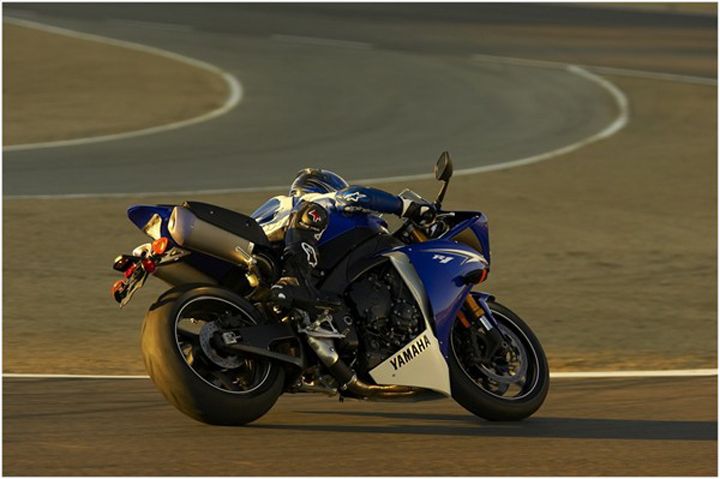 2010 Yamaha YZF-R1 / LE