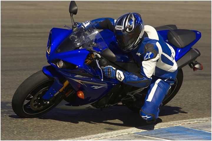 2010 Yamaha YZF-R1 / LE