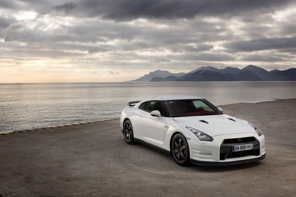 2012 Nissan GT-R Egoist Edition