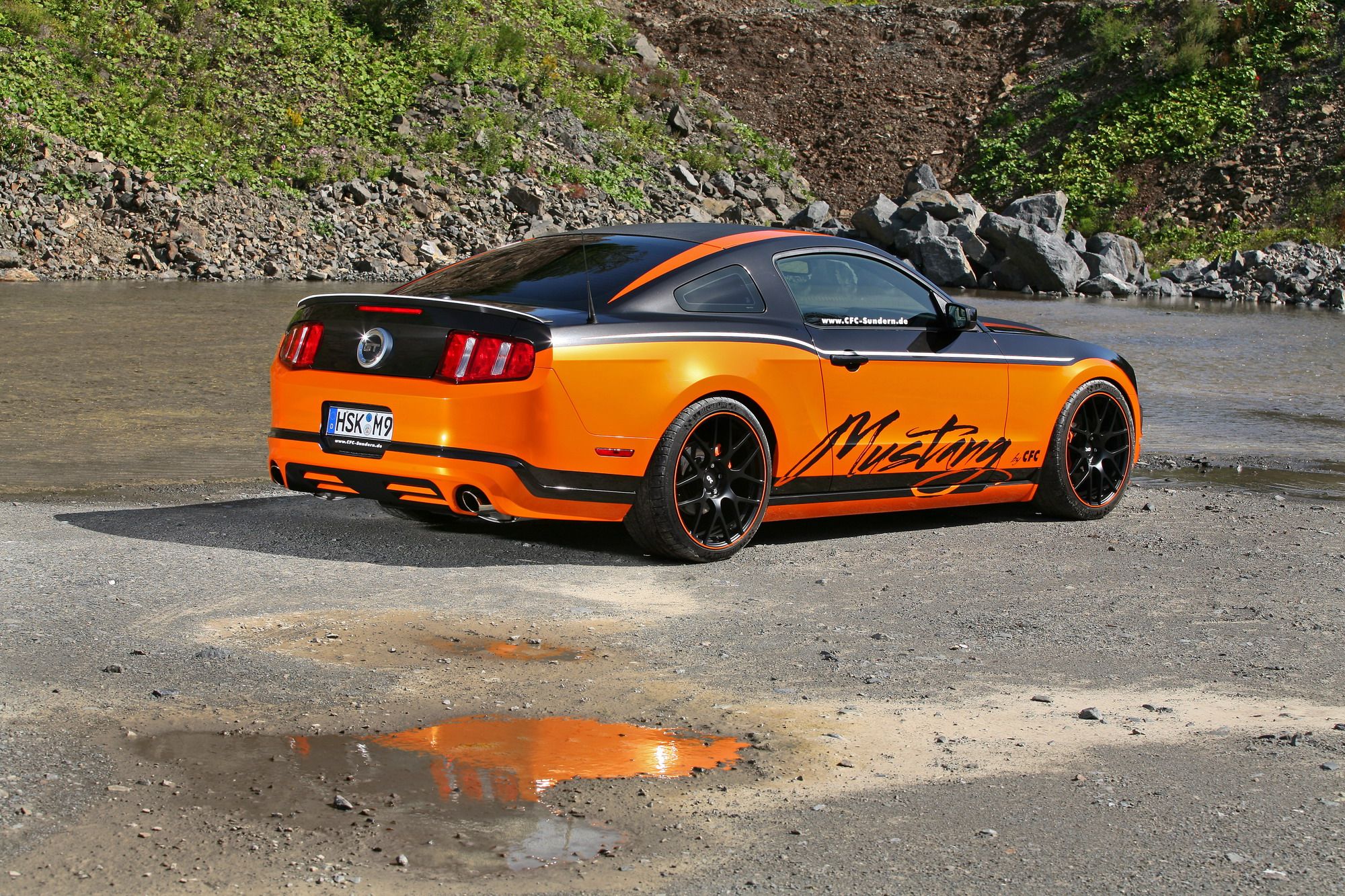 Ford Mustang by Design-World