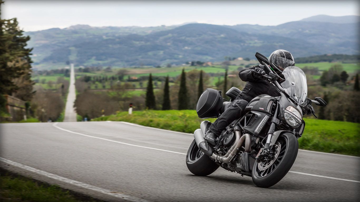 2014 Ducati Diavel Strada