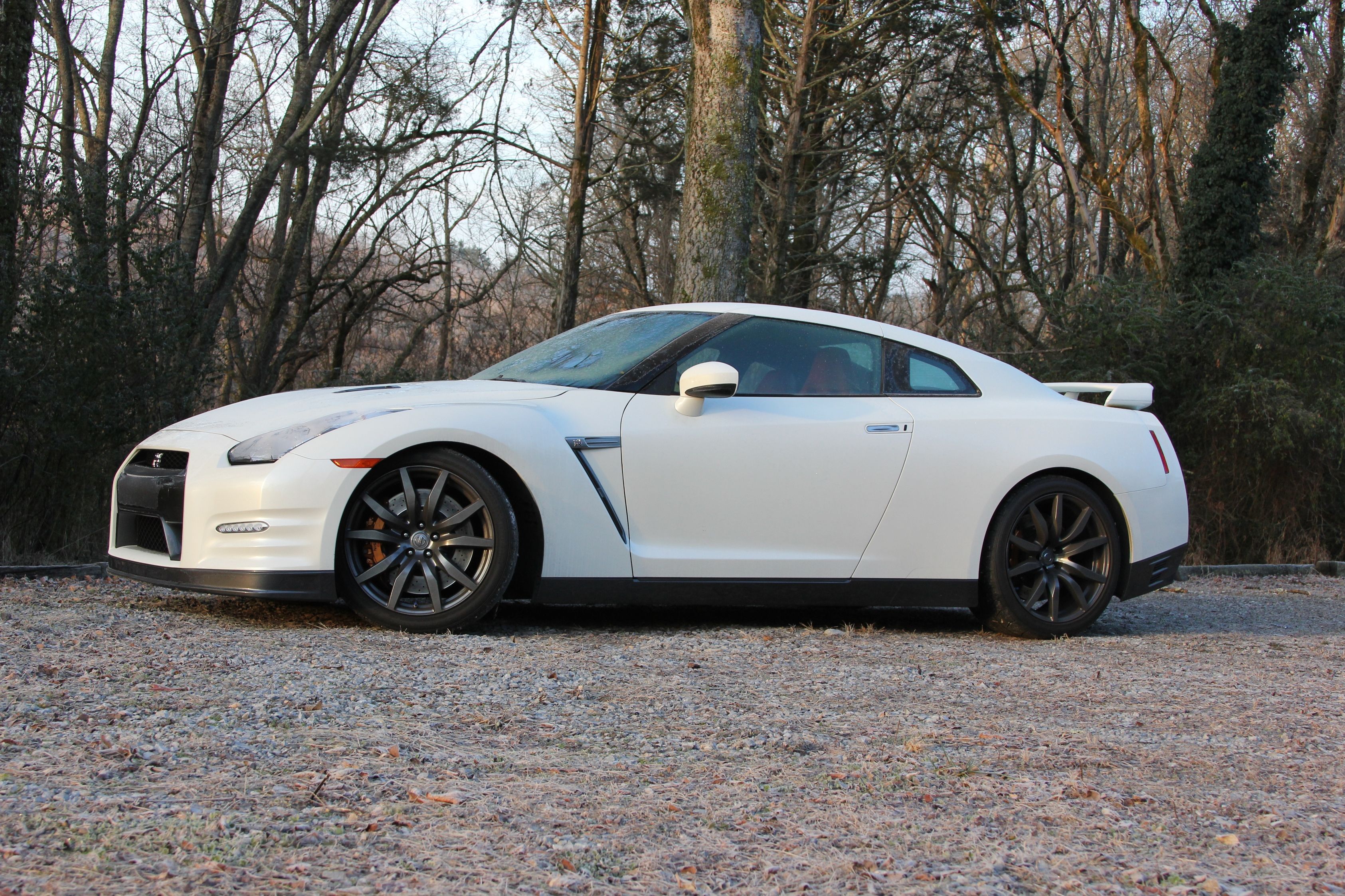 2014 Nissan GT-R: Driven