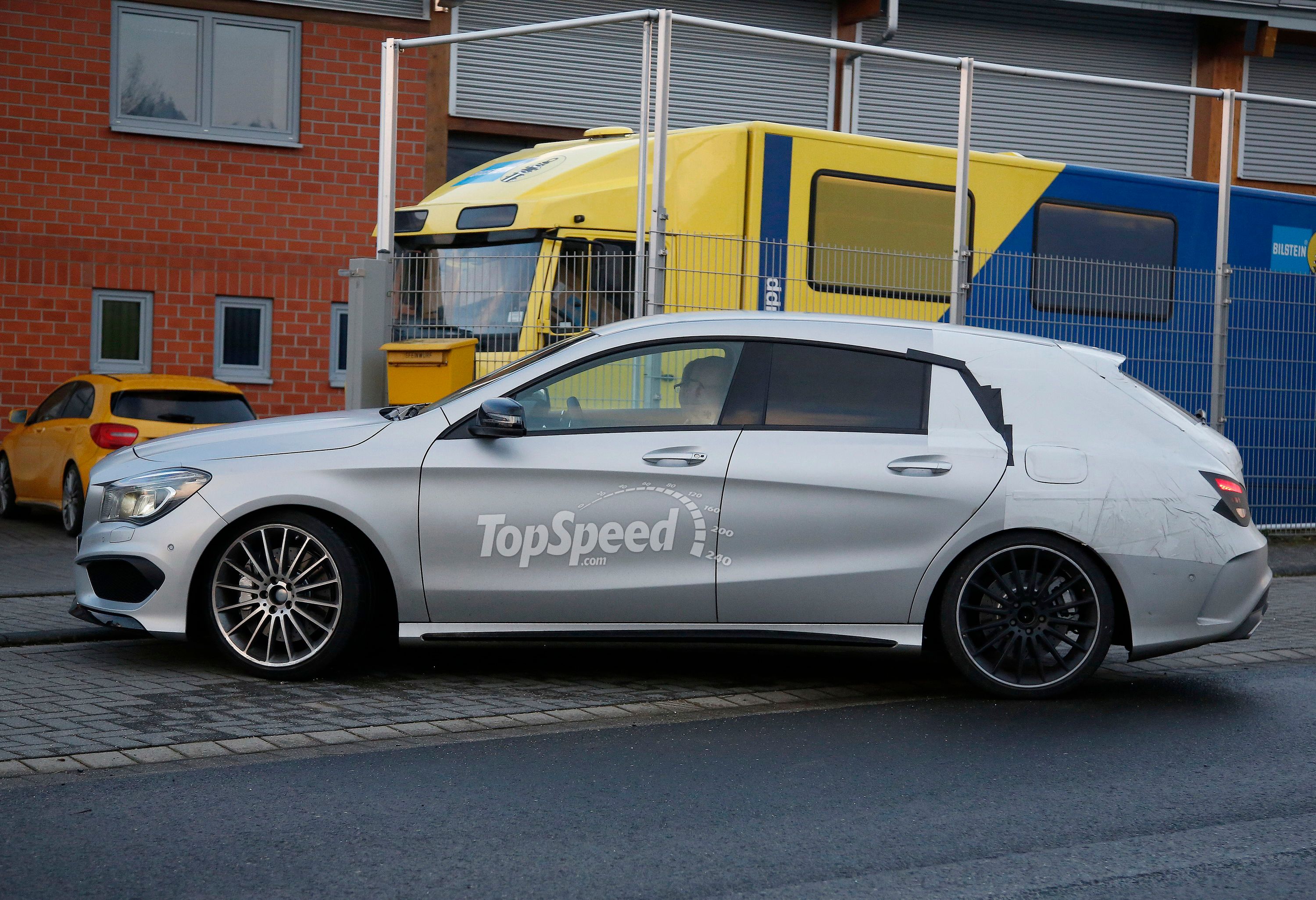 2016 Mercedes CLA45 AMG Shooting Brake