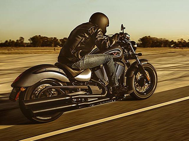 2015 - 2017 Victory Gunner