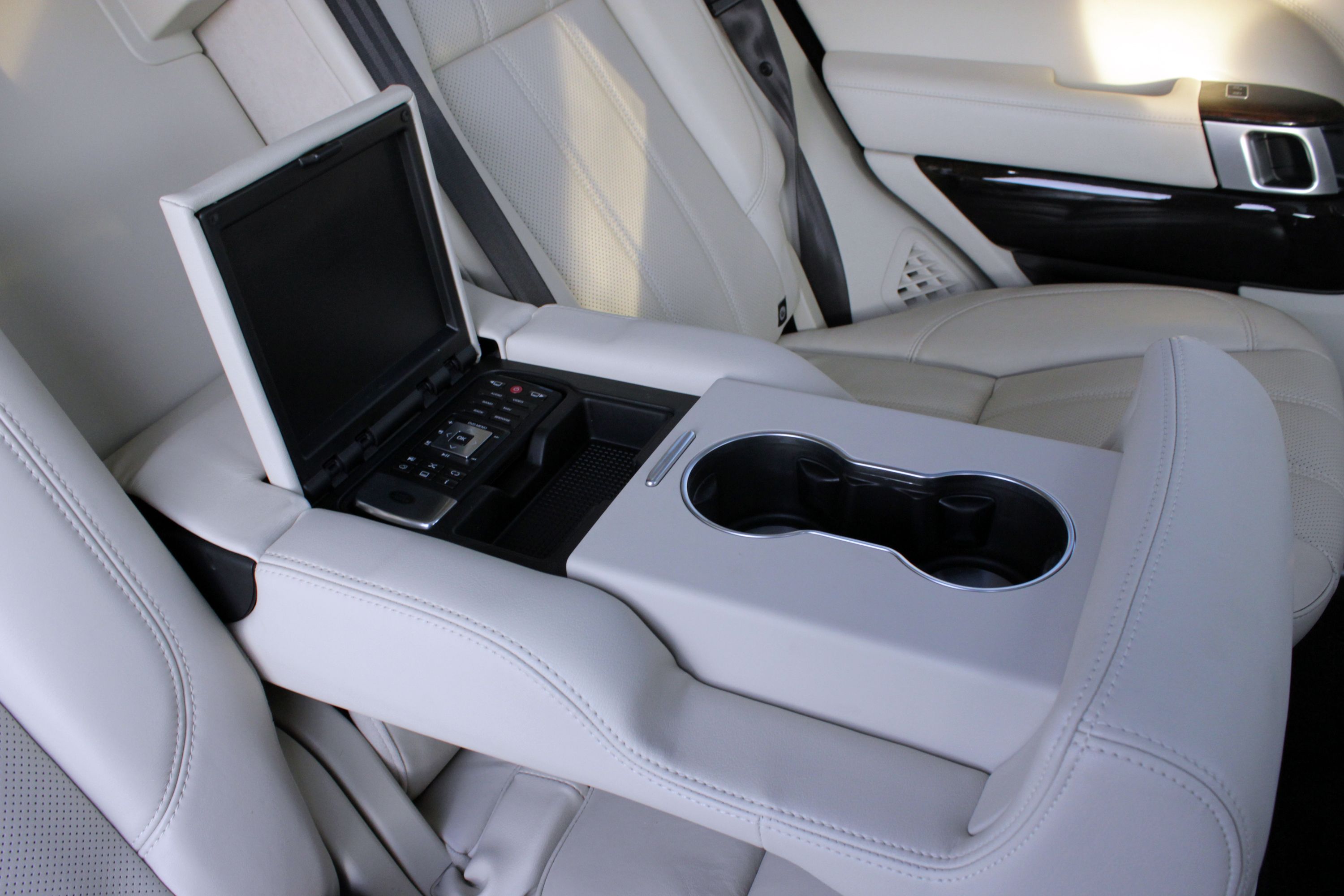 2014 Land Rover Range Rover LWB - Driven