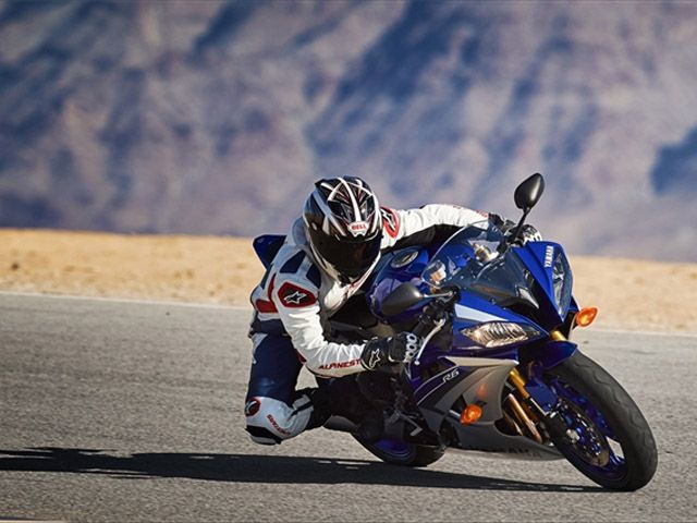 2015 - 2016 Yamaha YZF-R6