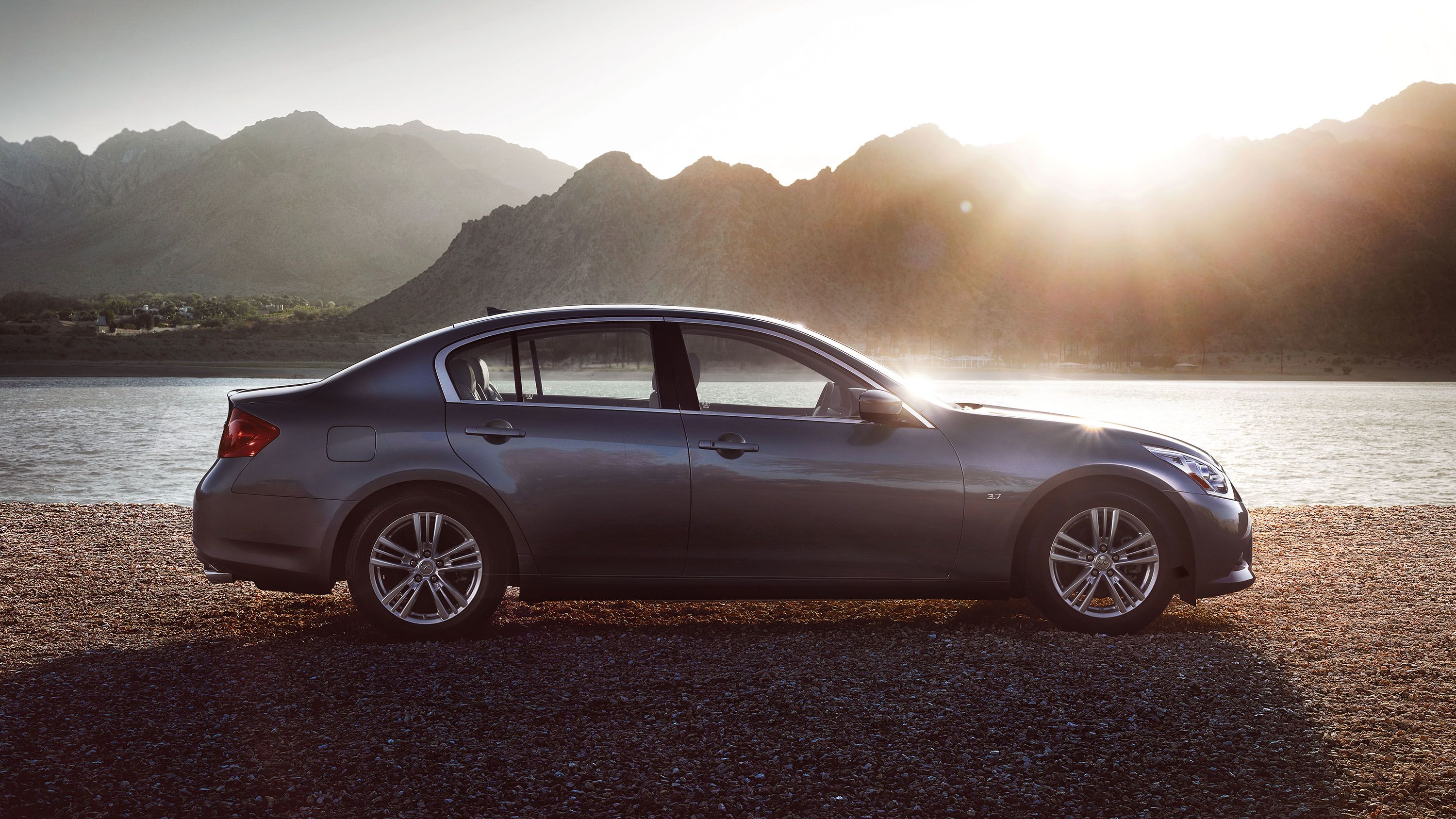 2015 Infiniti Q40