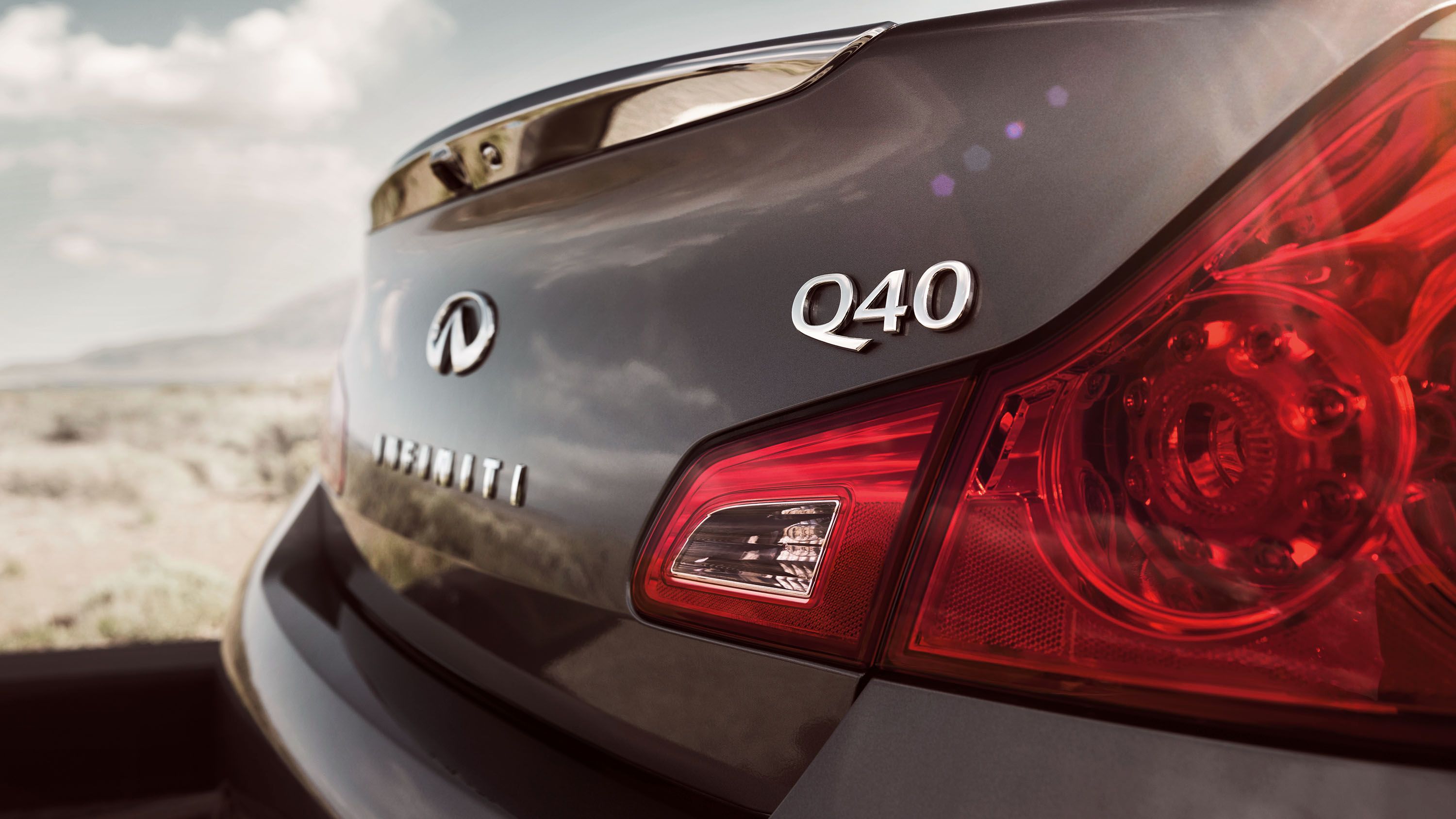 2015 Infiniti Q40