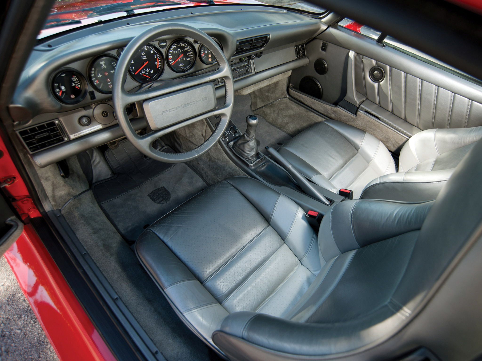 Here's Why Porsche will Bring back the 959 in 2019