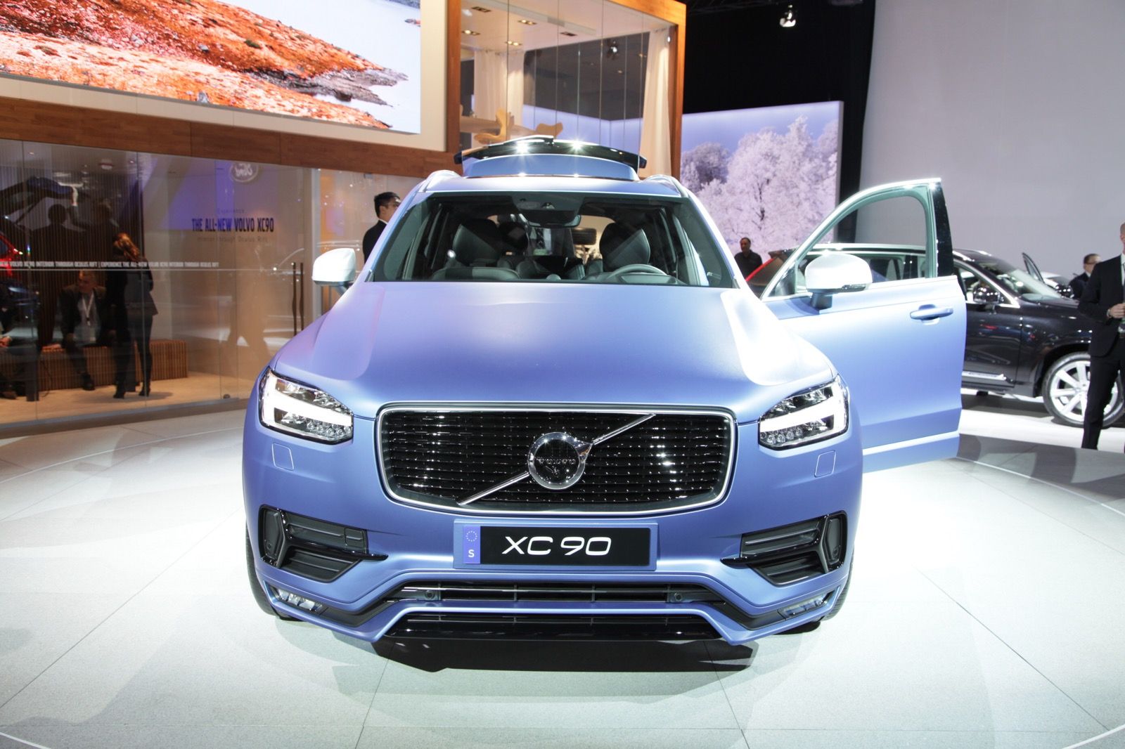 2016 Volvo XC90 R-Design