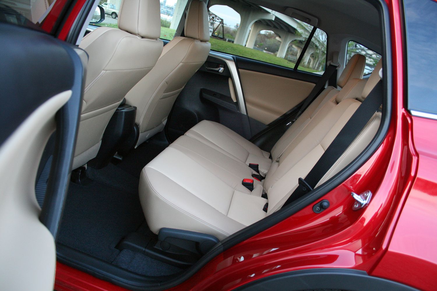 2015 Toyota RAV4 - Driven