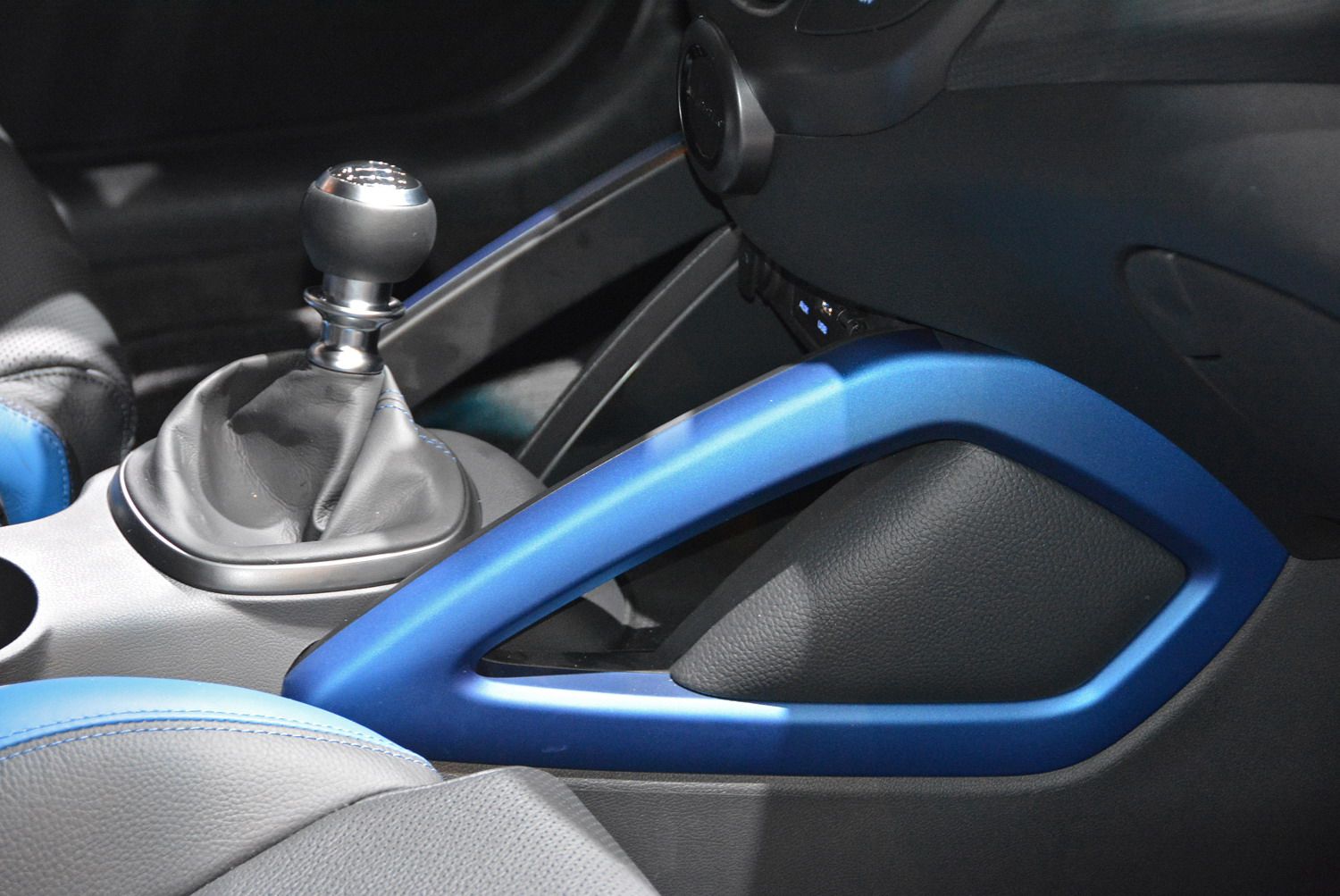 2016 Hyundai Veloster Rally Edition