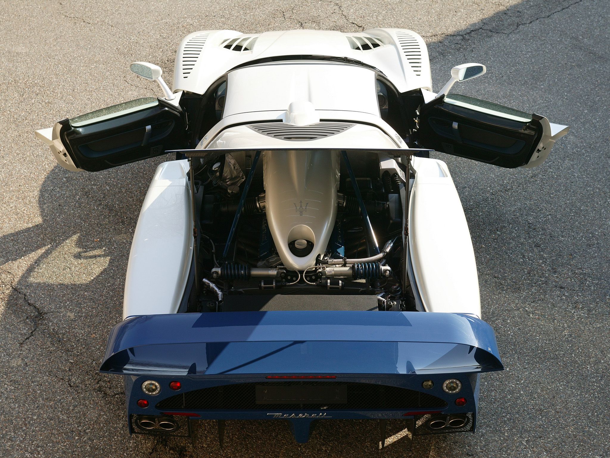 2004 - 2005 Maserati MC12