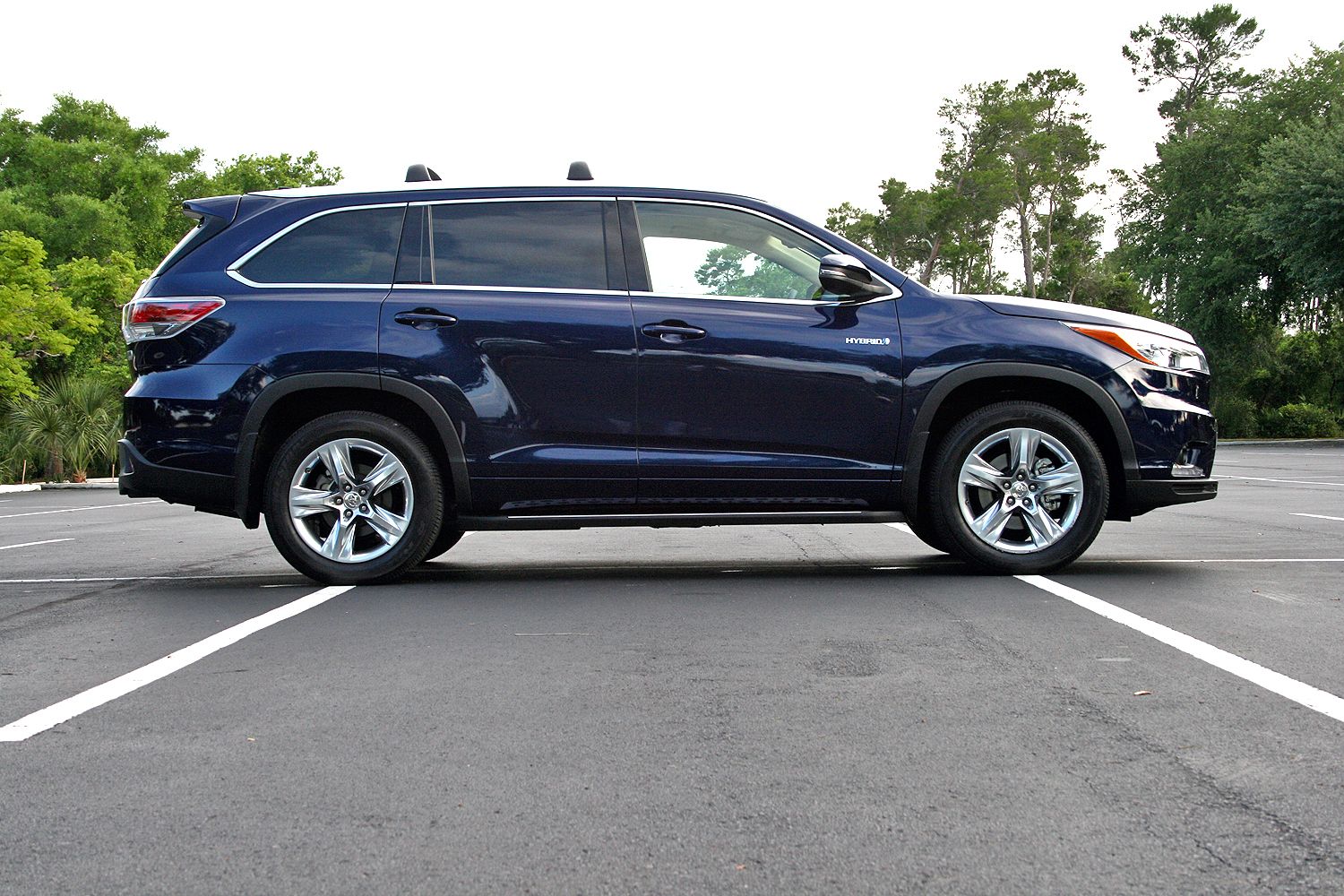 2015 Toyota Highlander Hybrid - Driven
