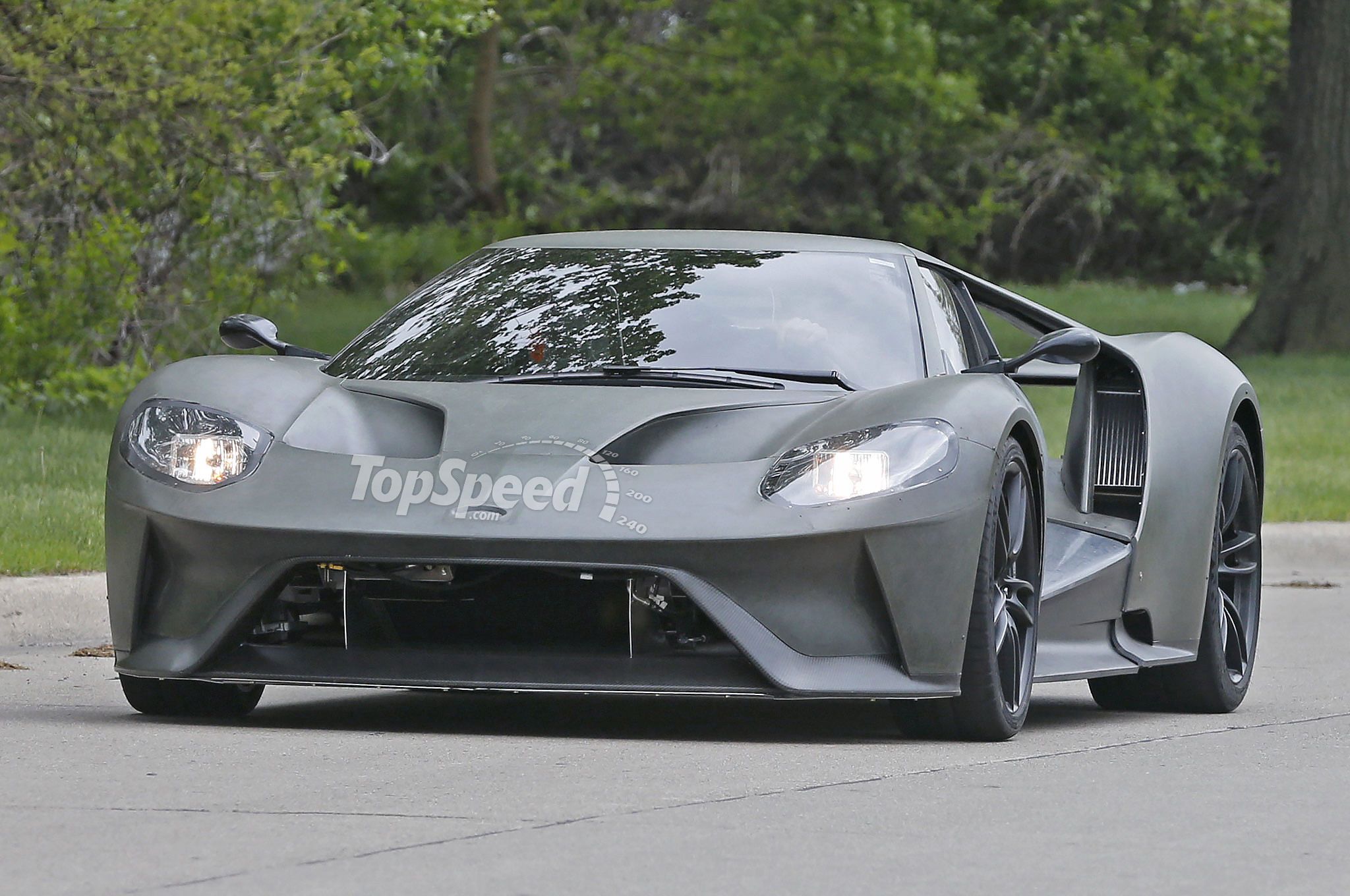 2017 Ford GT Caught On The Road: Spy Shots
