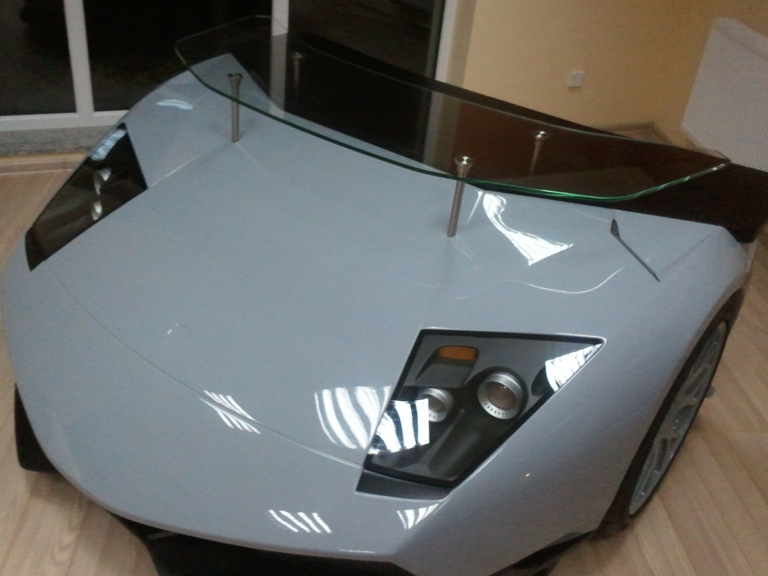 These Racing-Inspired Desks Are Perfect Gifts