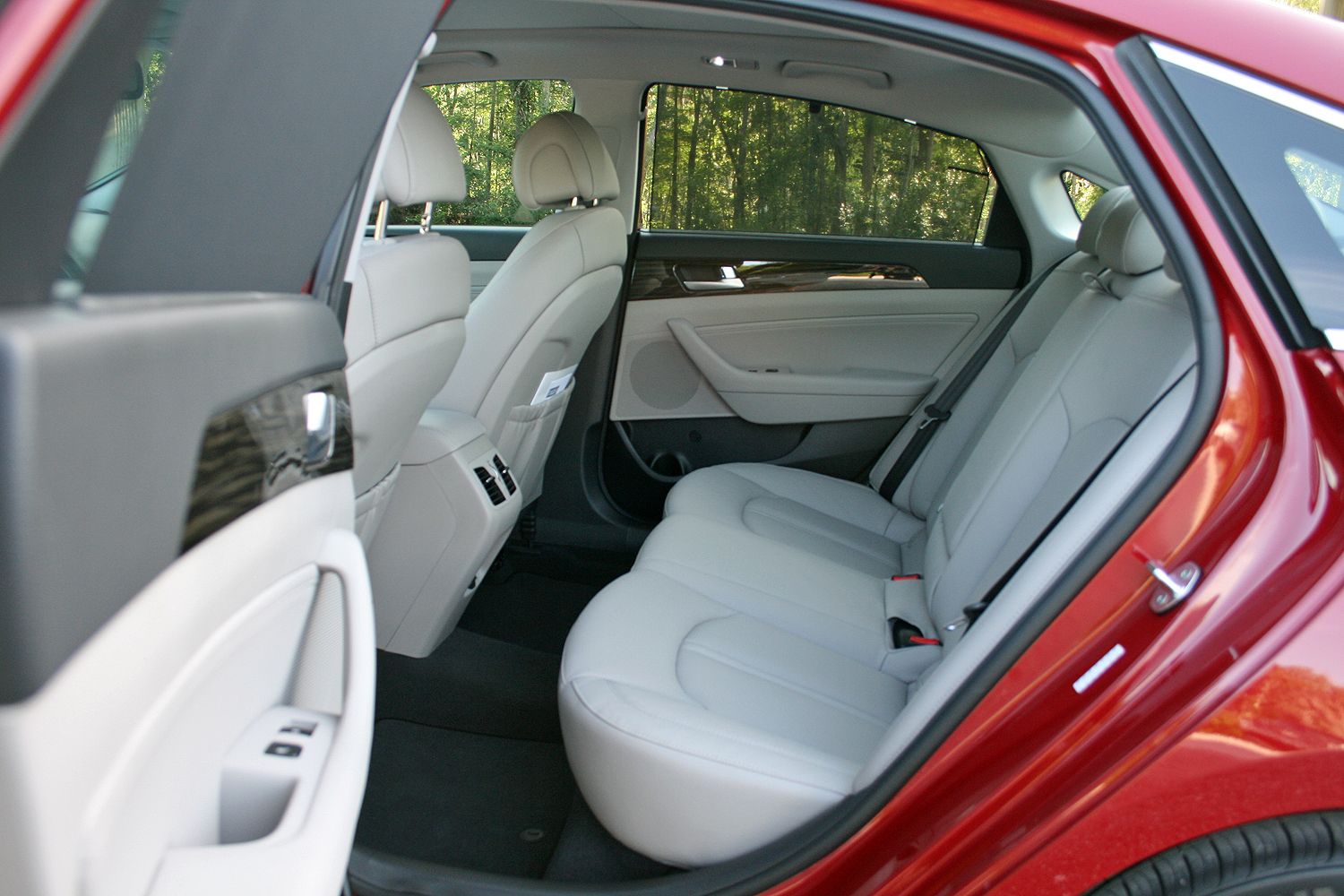 2016 Hyundai Sonata Hybrid - Driven