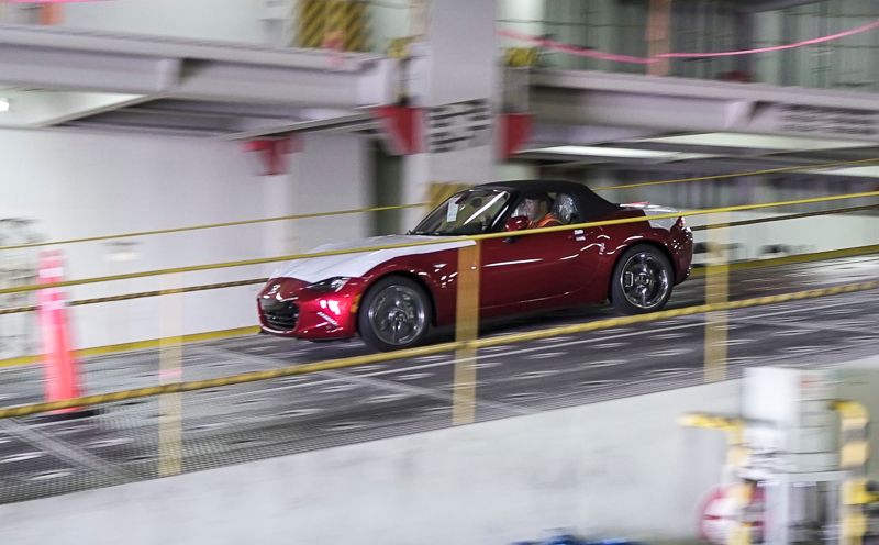 First Mazda MX-5 Delivered To The U.S.: Video