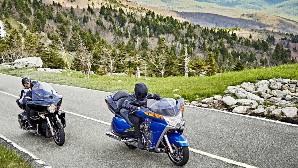 2015 - 2017 Victory Vision